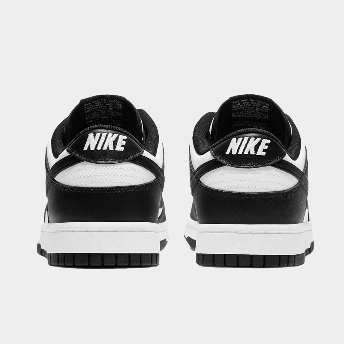 DUNK LOW • PANDA